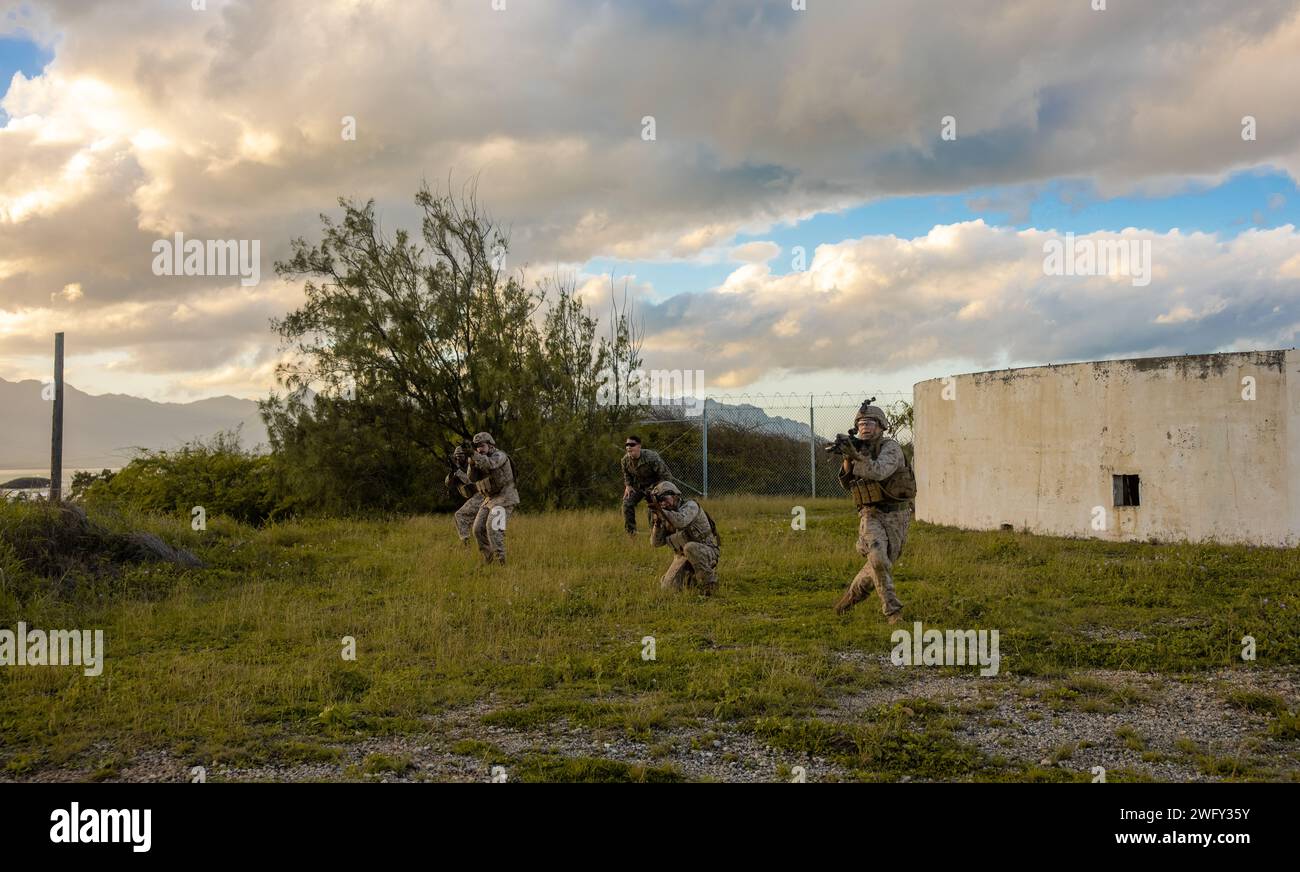 U.S. Marines with Headquarters Battalion, Marine Corps Base Hawaii ...