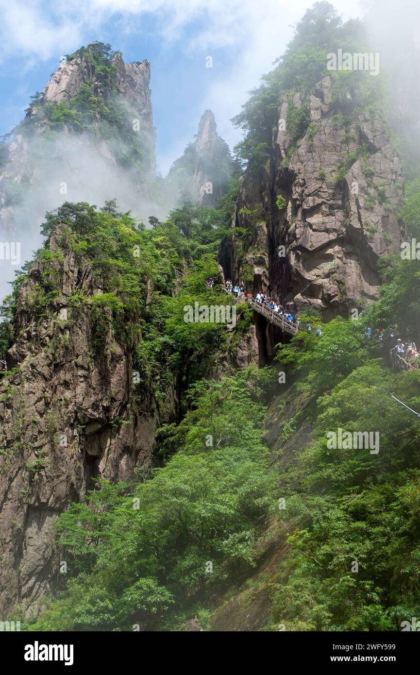 Tourists view West Sea (Xihai) Grand Canyon of Huangshan Yellow ...