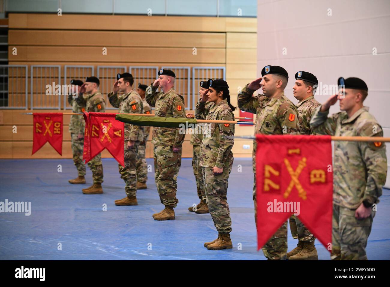 U.S. Soldiers assigned to 1st battalion, 77th Field Artillery Regiment ...
