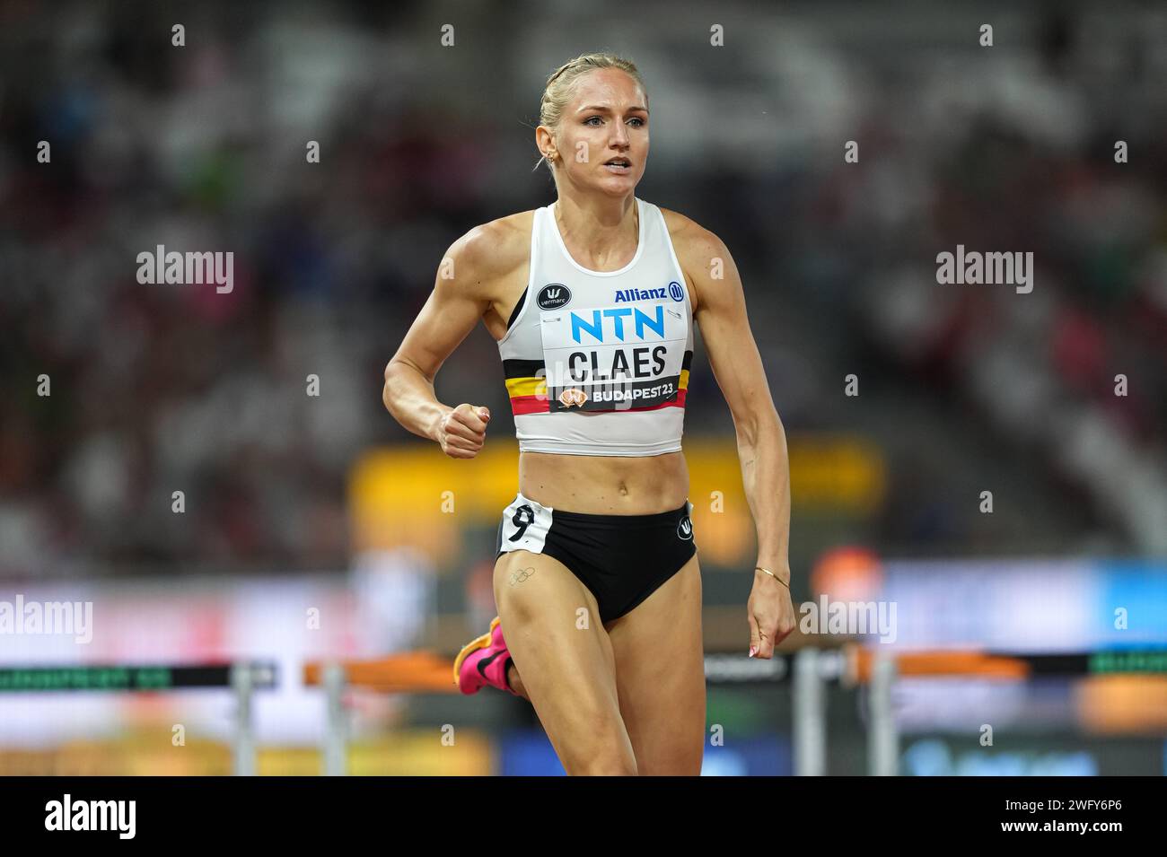 Hanne CLAES participating in the 400 meters hurdles at the World ...
