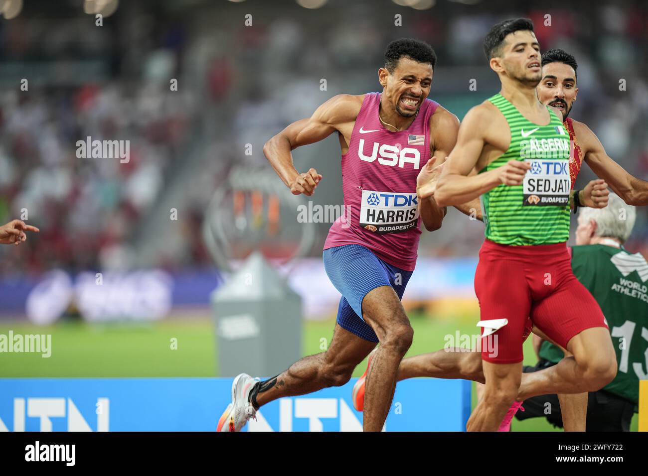 Isaiah HARRIS participating in the 800m at the World Athletics ...