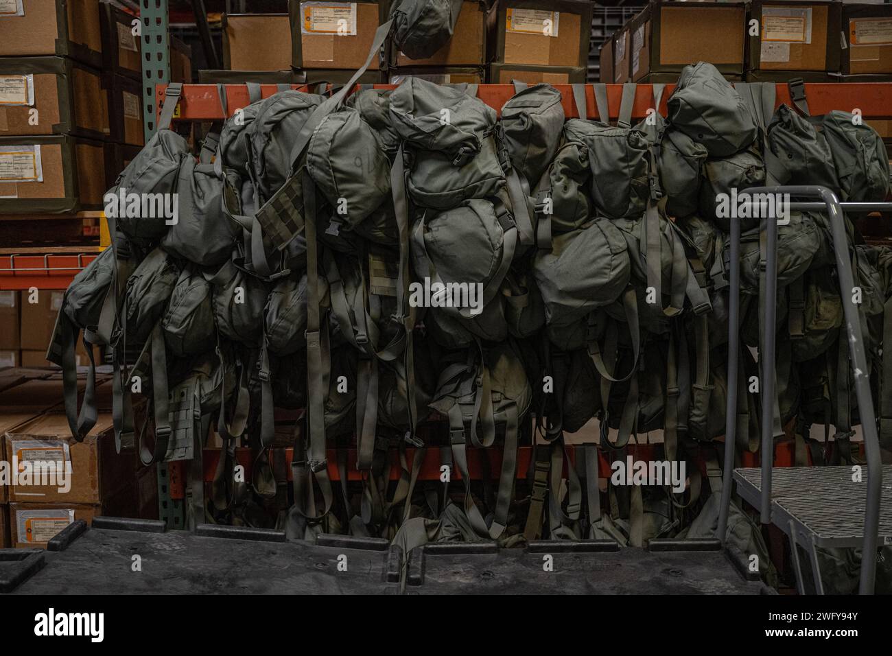 War readiness hi-res stock photography and images - Alamy