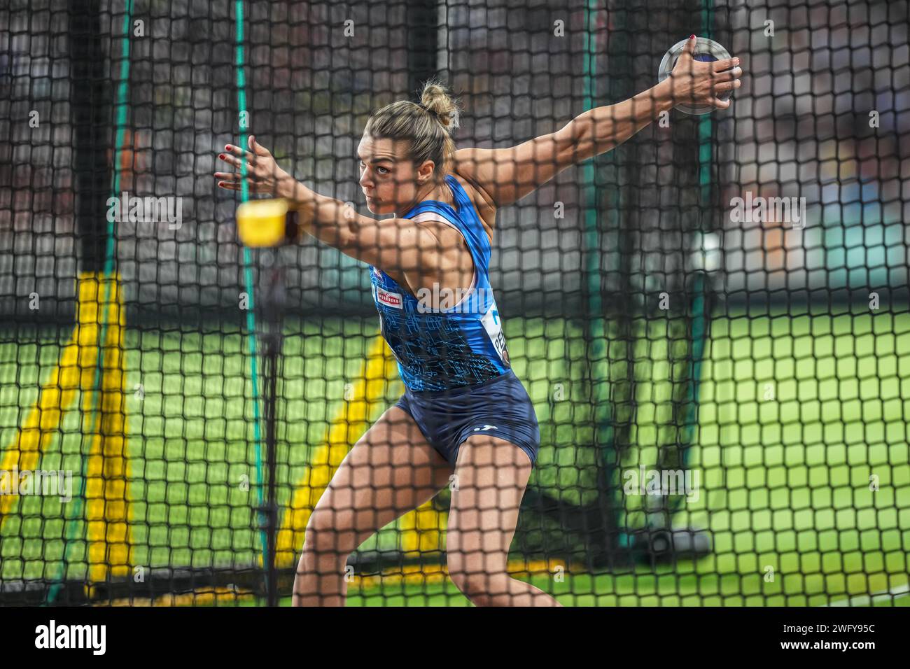 Sandra PERKOVIĆ participating in the Discus Throw at the World ...