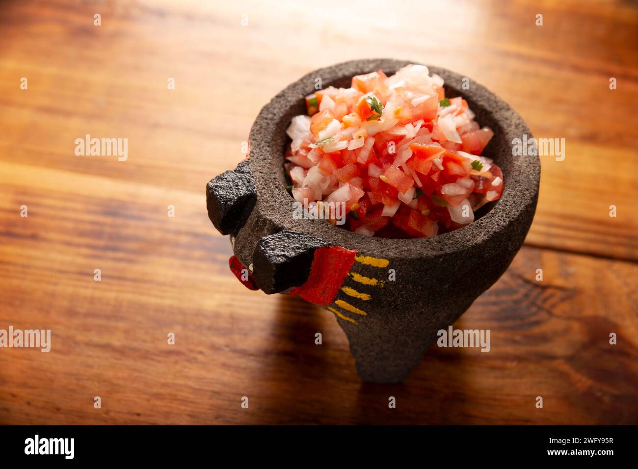 Traditional Mexican Pico de Gallo sauce, easy and healthy recipe made ...