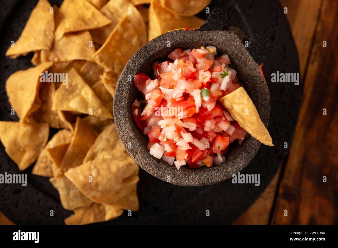 Traditional Mexican Pico de Gallo sauce, easy and healthy recipe made ...