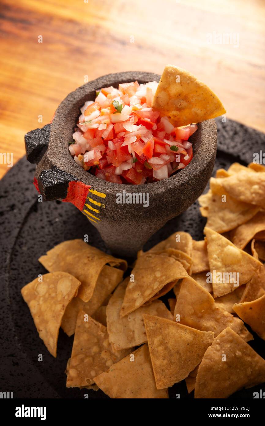 Traditional Mexican Pico de Gallo sauce, easy and healthy recipe made ...