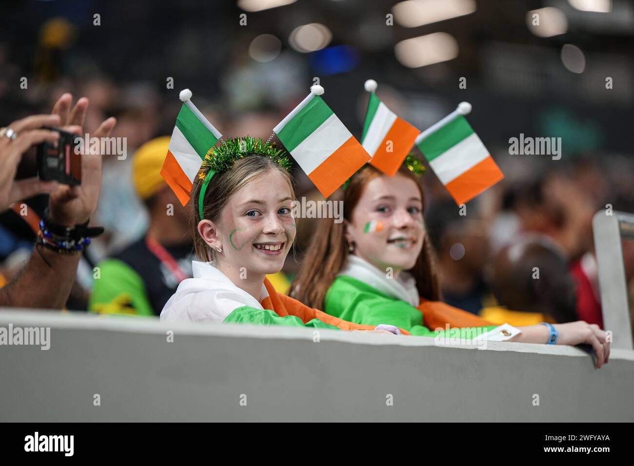 Irish fans and athletics hi-res stock photography and images - Alamy