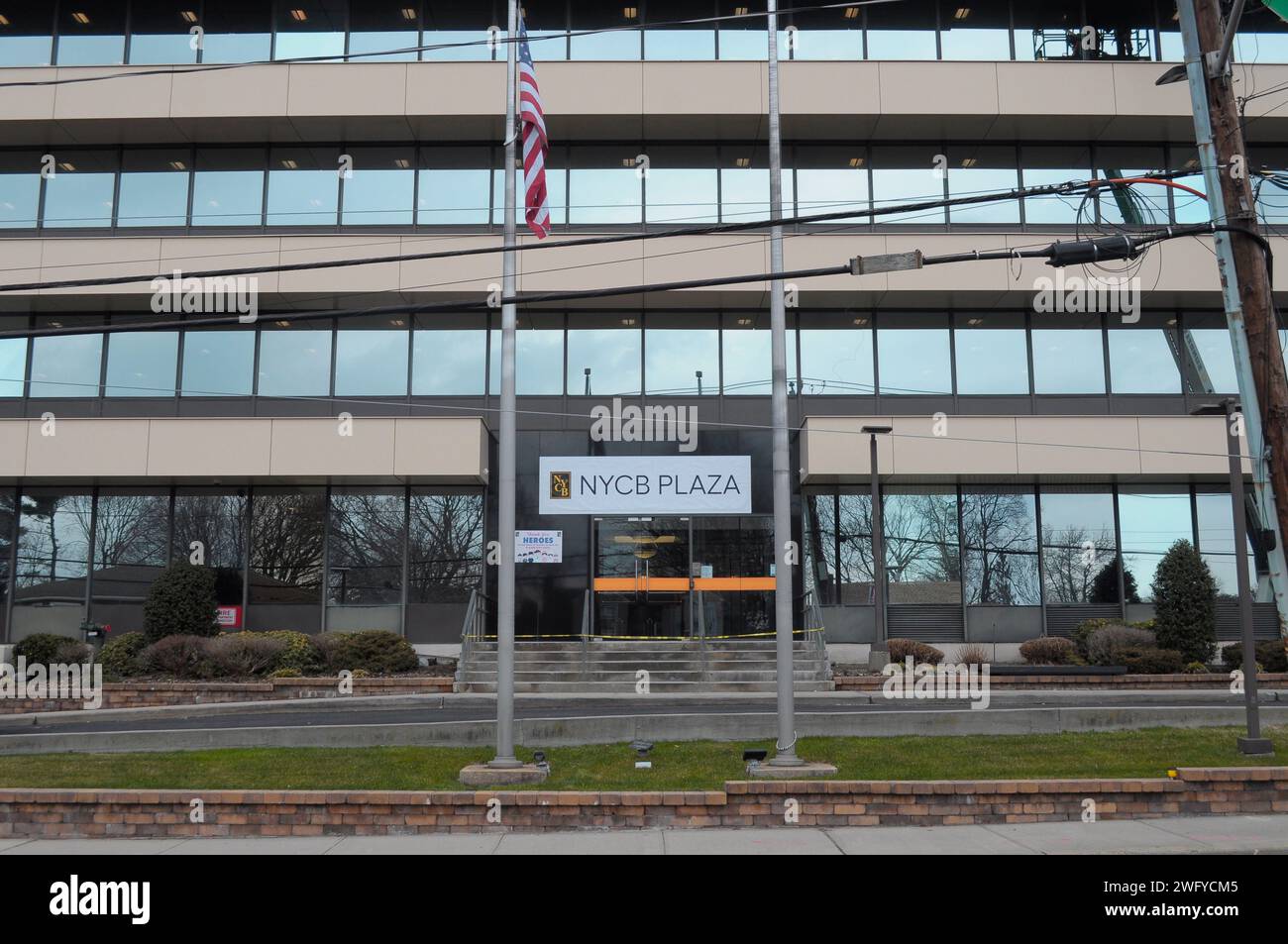 Nycb logo hi-res stock photography and images - Alamy