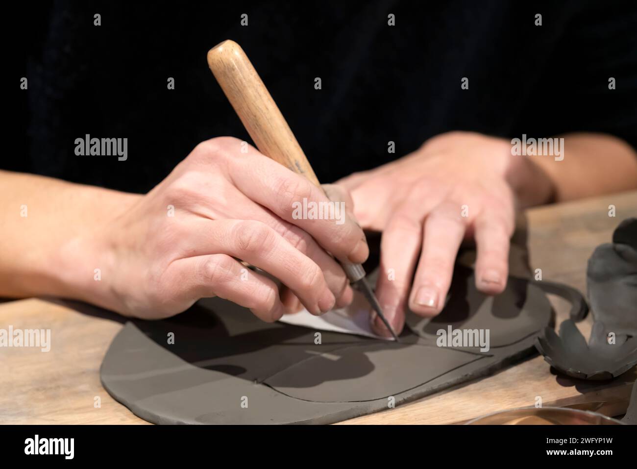 Woman assemble worker hi-res stock photography and images - Alamy