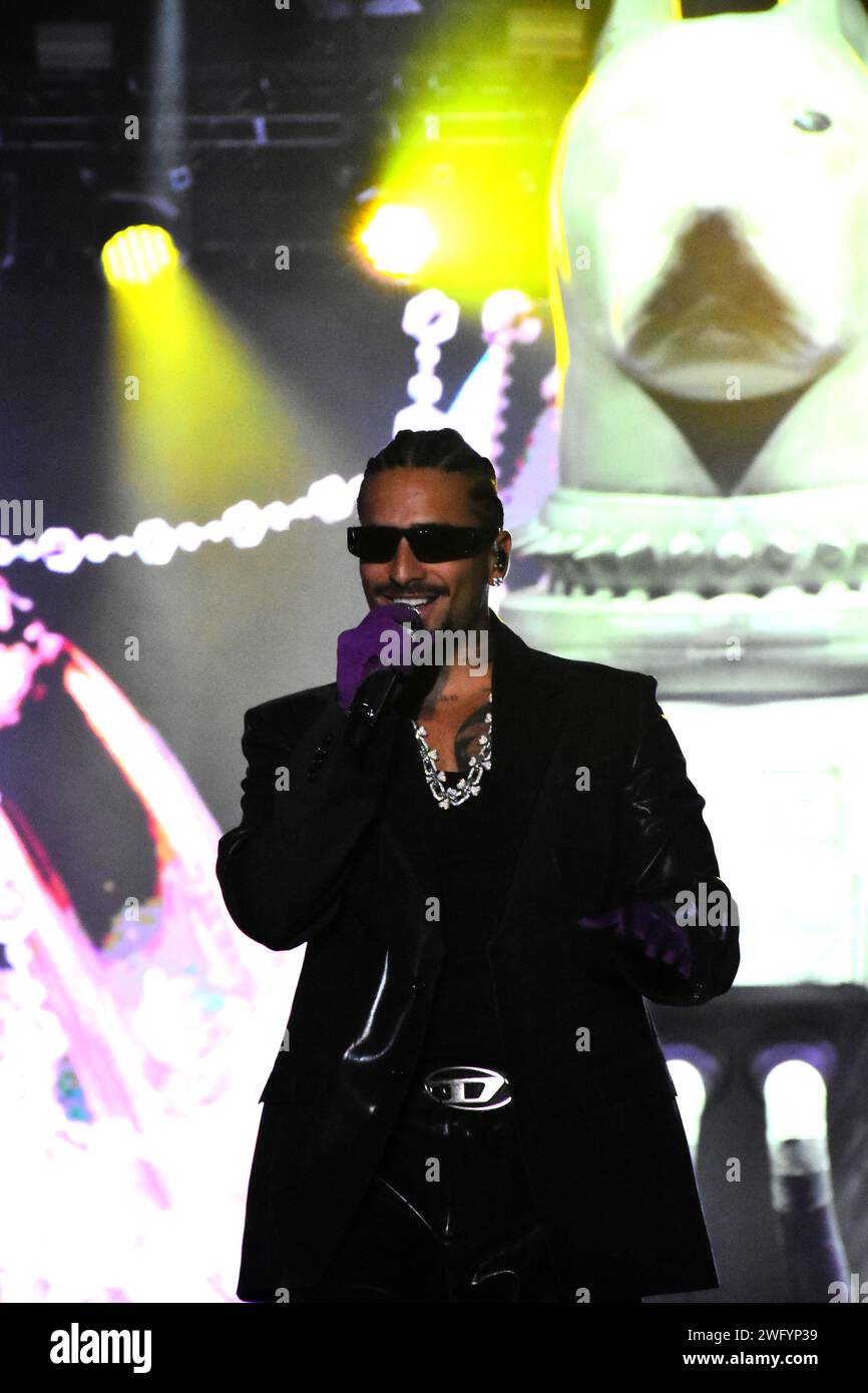 Don juan world tour hi-res stock photography and images - Alamy