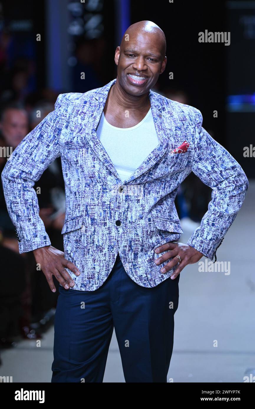 New York, USA. 01st Feb, 2024. Jeremy Helligar walks the runway during ...