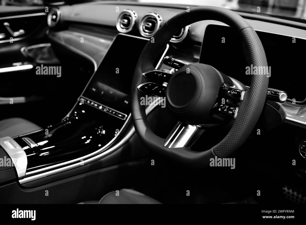 Car ventilation system and air conditioning - details and controls of ...