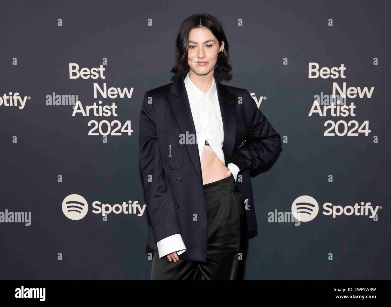 Los Angeles, USA. 01st Feb, 2024. Gracie Abrams attends the arrivals of ...