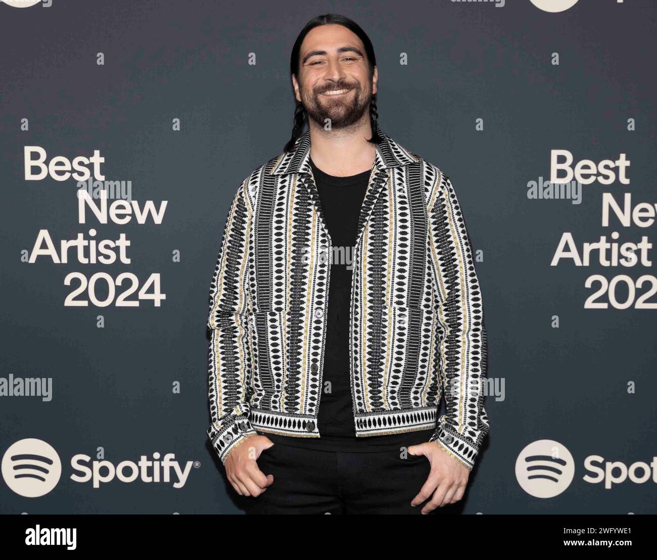 Los Angeles, USA. 01st Feb, 2024. Noah Kahan attends the arrivals of ...