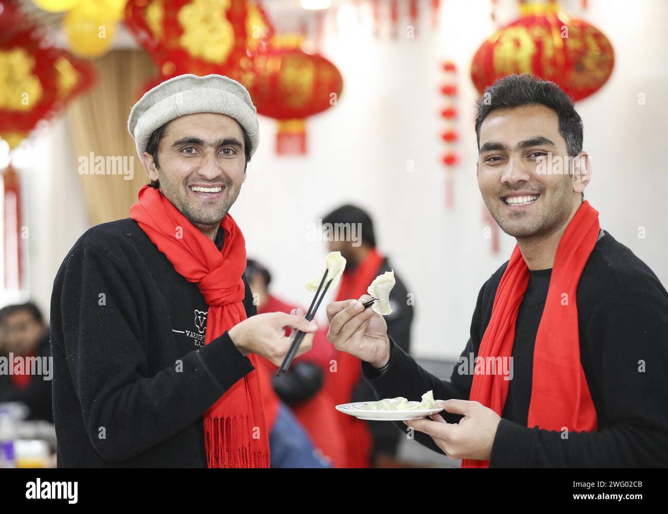 Foreign students from Huaiyin Normal University experience folk culture ...