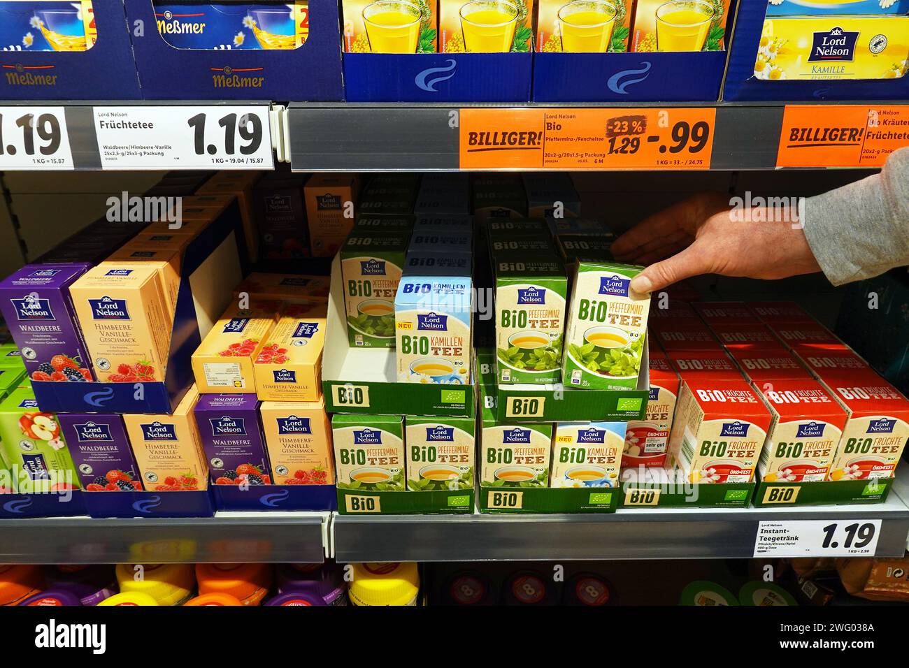 Bio label herbal tea in a store Stock Photo - Alamy