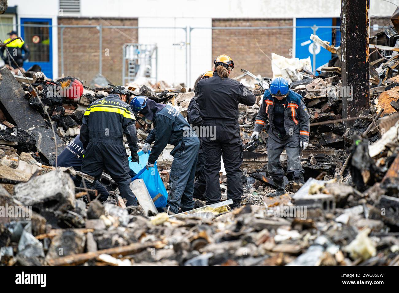 Victim of explosion hi-res stock photography and images - Alamy