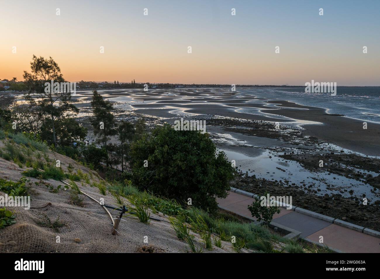 Esplanade path at Sandgate foreshore, Brisbane, Australia Stock Photo ...