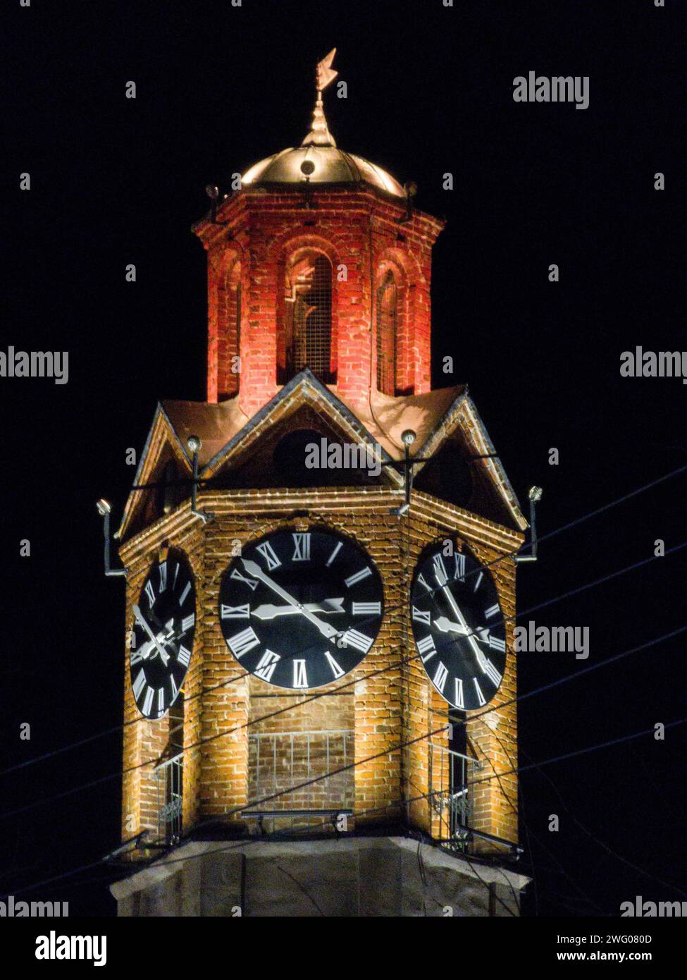 Nighttime urban view hi-res stock photography and images - Alamy