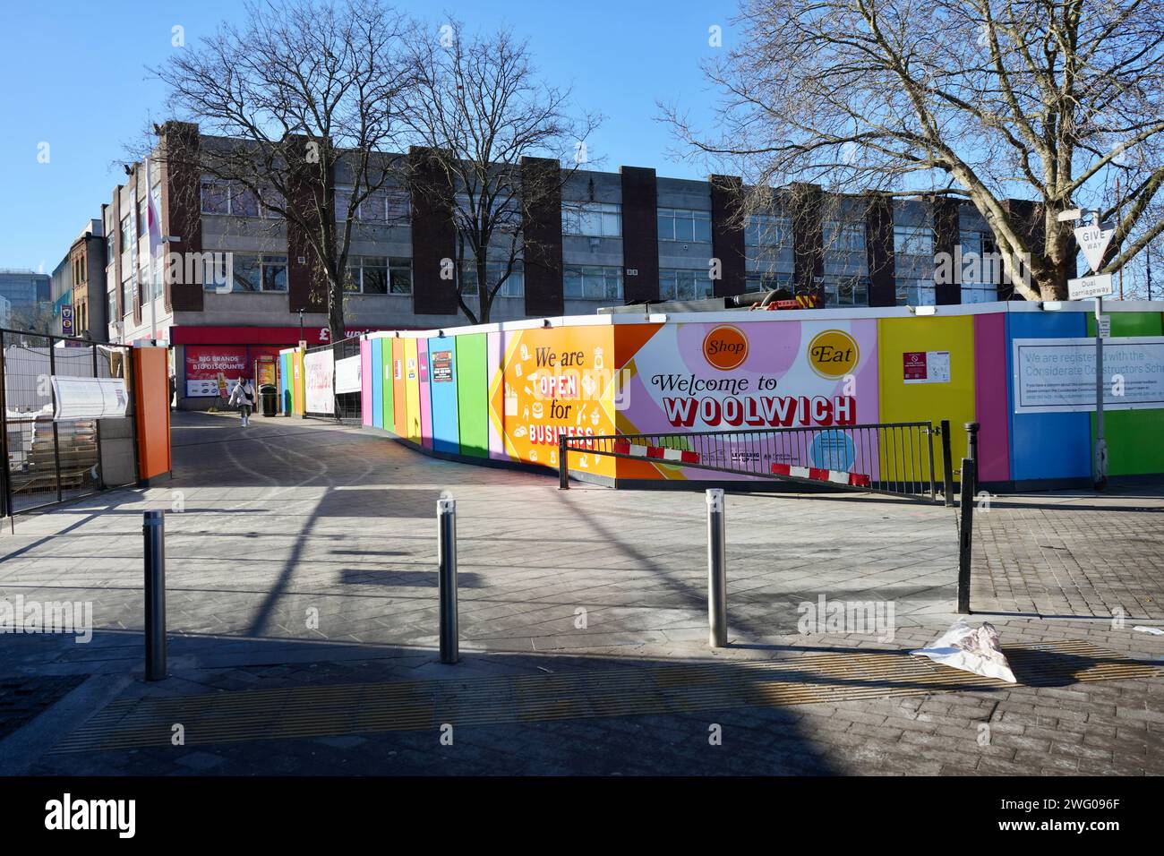 Woolwich street sign hi-res stock photography and images - Alamy