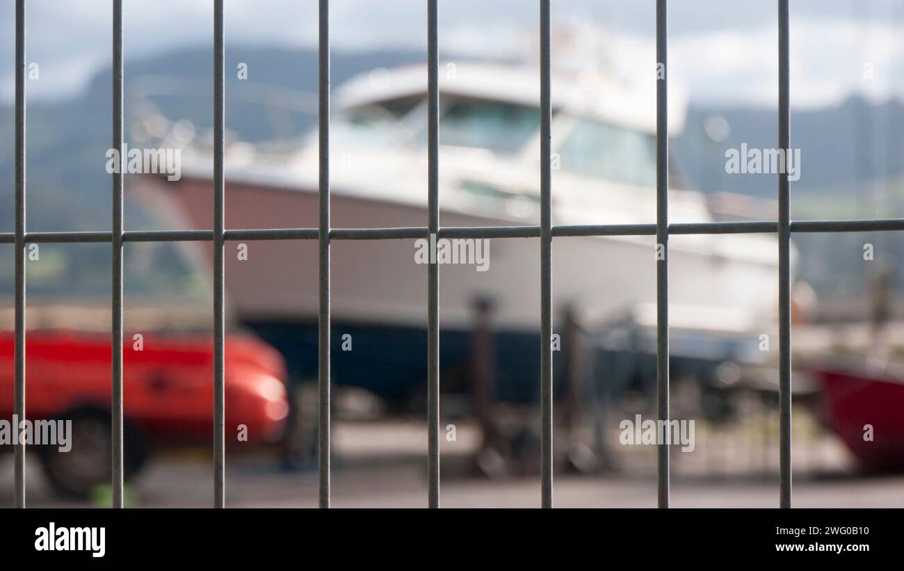 Marina fence hi-res stock photography and images - Alamy