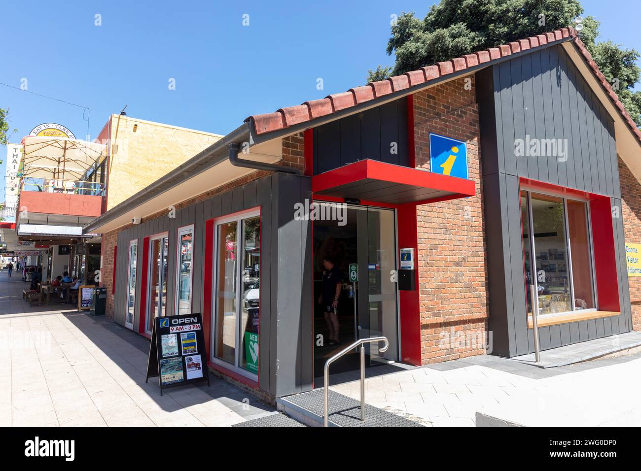 Cooma town centre hi-res stock photography and images - Alamy