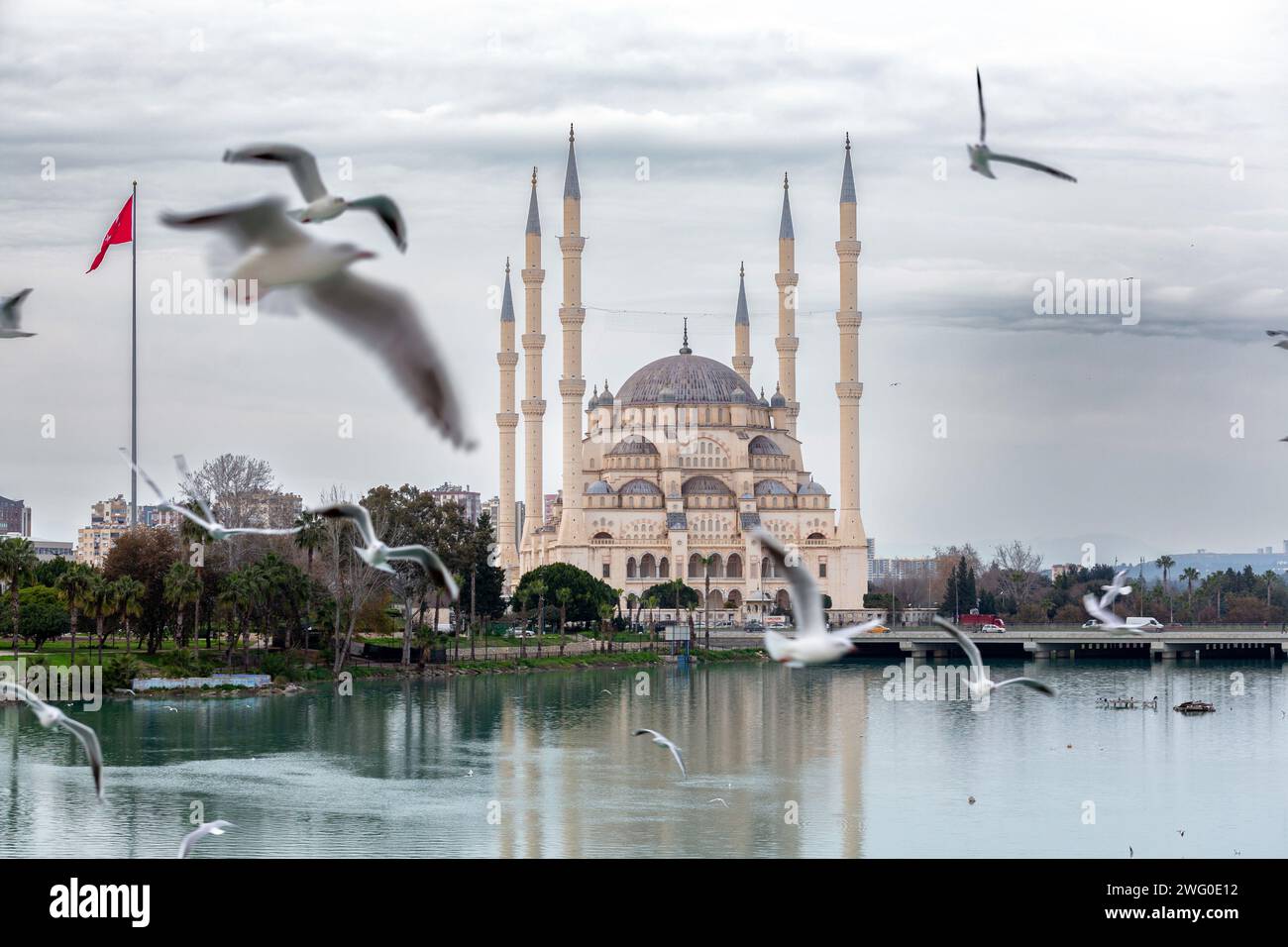 Adana, Turkiye - January 25, 2024: The Sabanci Central Mosque in Adana ...
