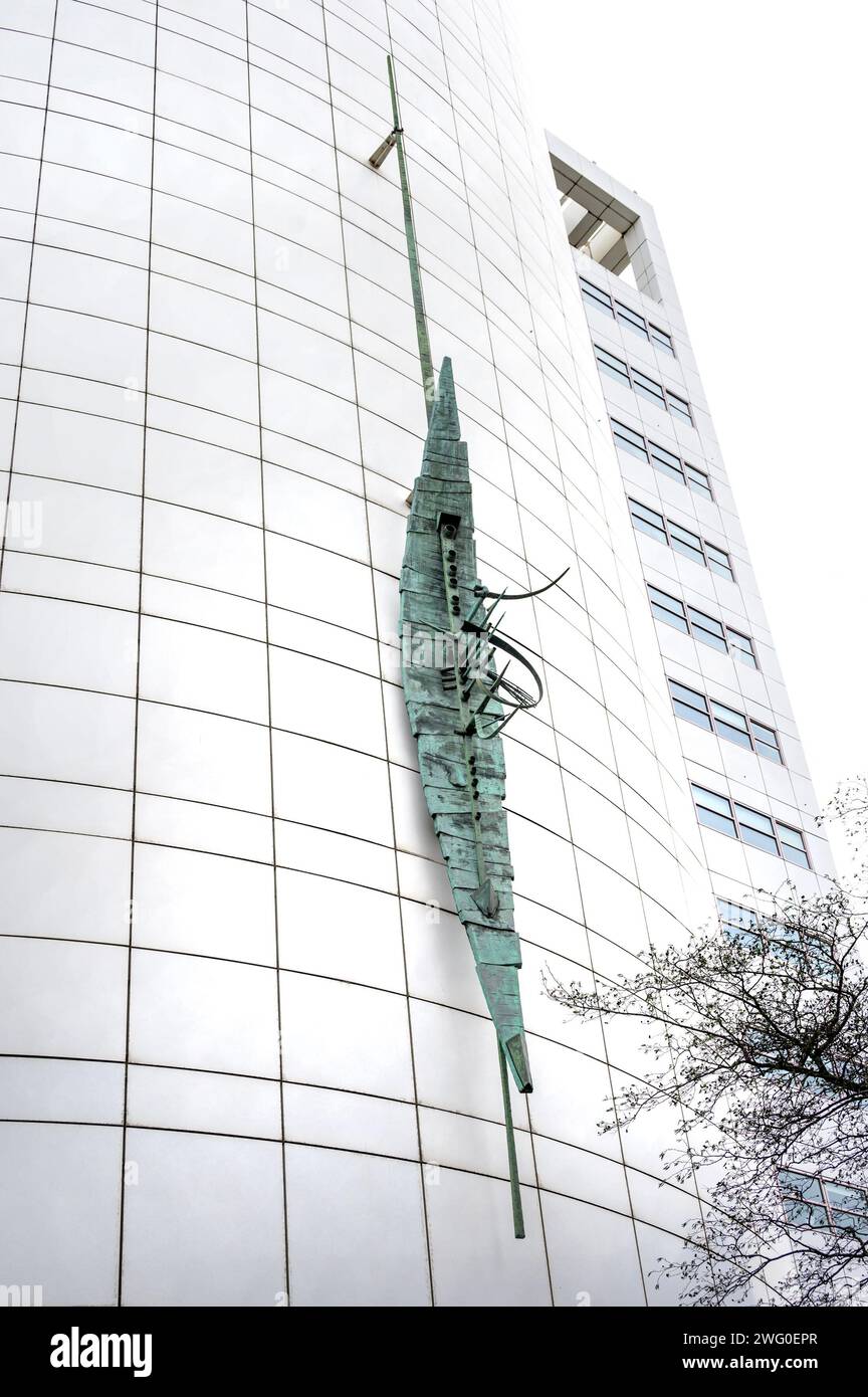 London, UK. Geoffrey Clarke's sculpture 'The Spirit of Electricity' on ...