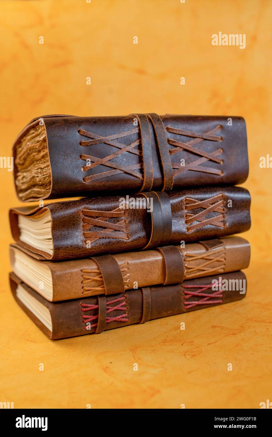 Lined paper journals hi-res stock photography and images - Alamy