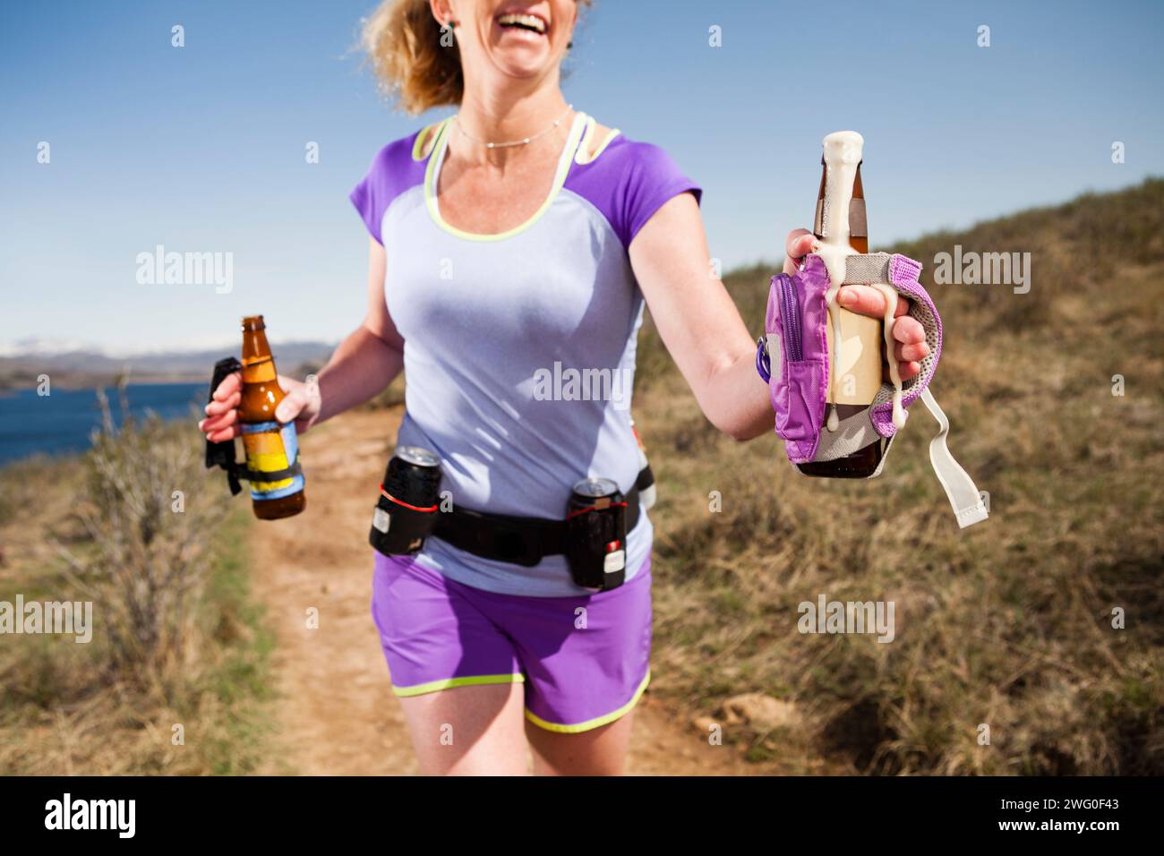 Person holding beer can hi-res stock photography and images - Alamy