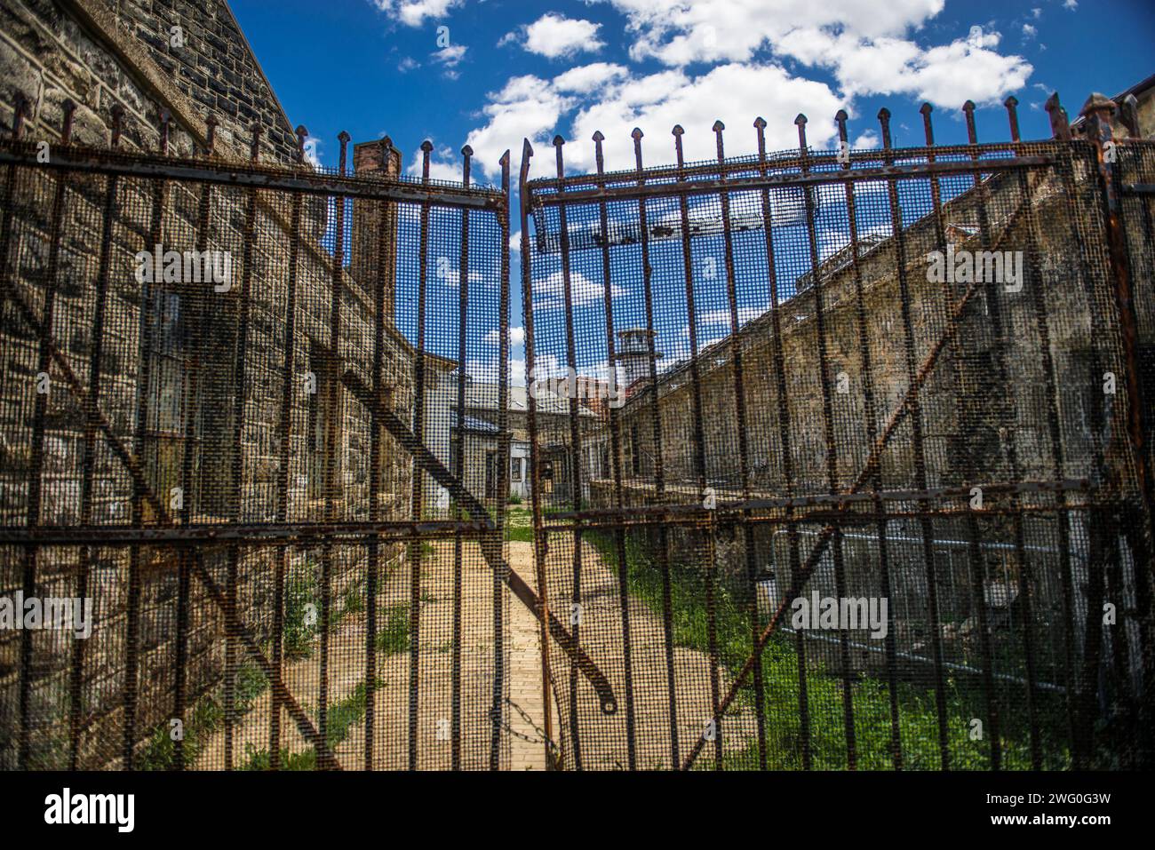 Eastern penitentiary exterior hi-res stock photography and images - Alamy