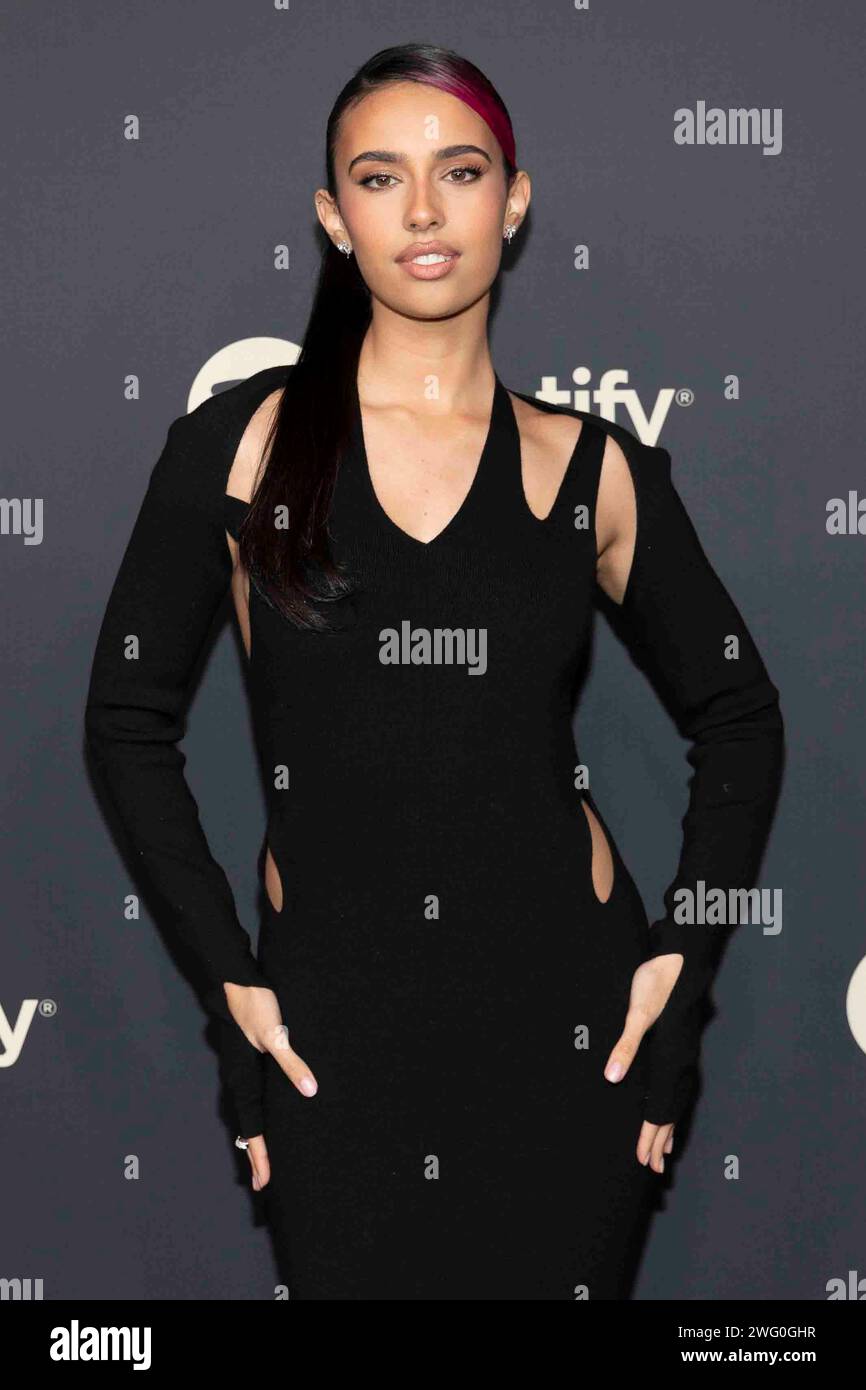 Los Angeles, USA. 01st Feb, 2024. Kylie Cantrell attends the arrivals ...