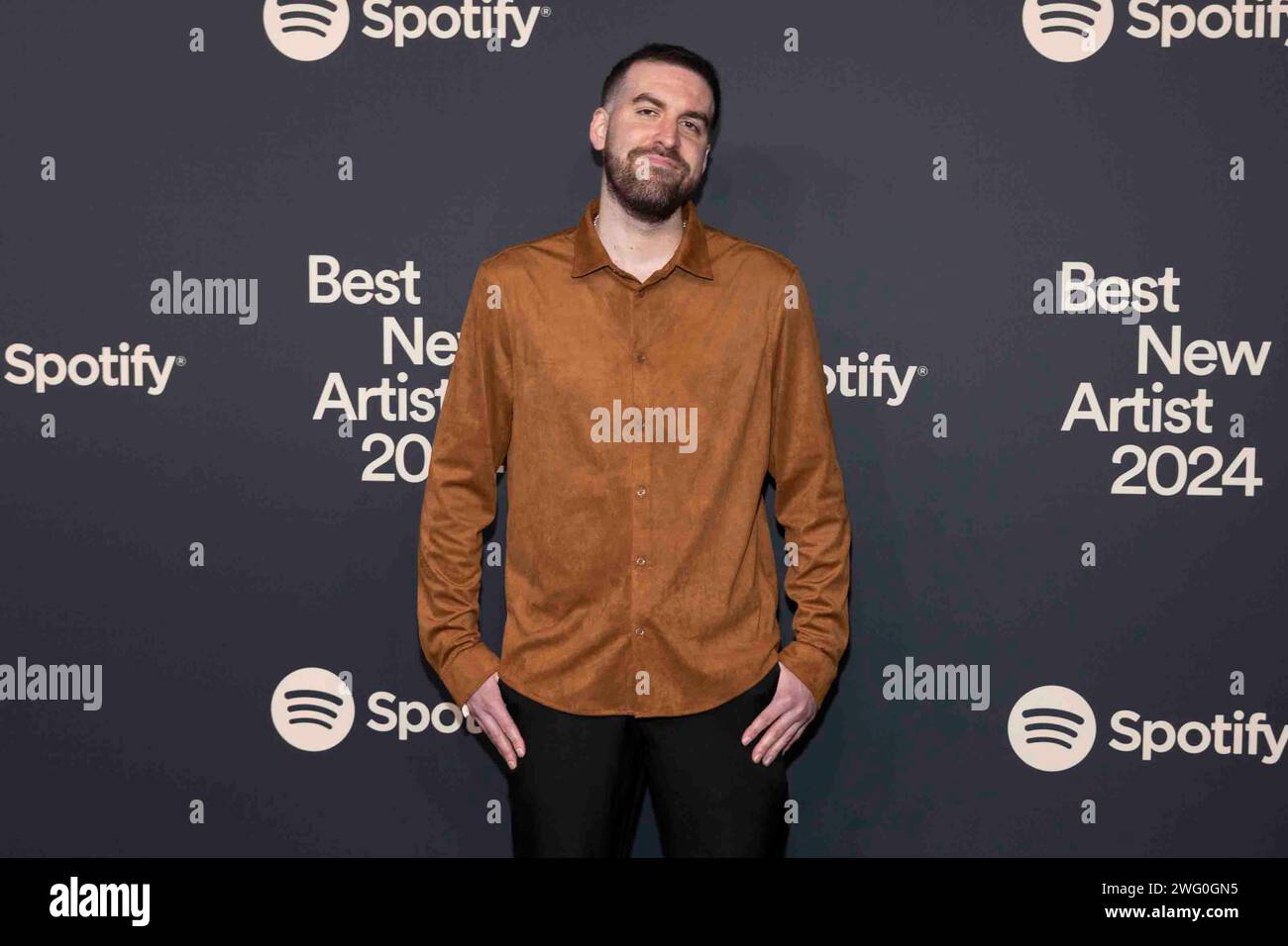 Los Angeles, USA. 01st Feb, 2024. Sean Momberger attends the arrivals ...