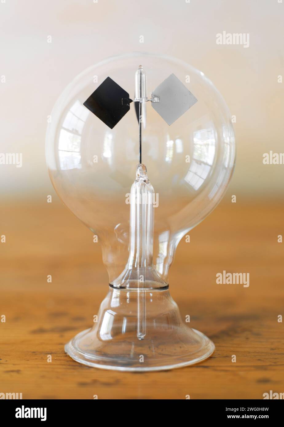 Radiometer hi-res stock photography and images - Alamy