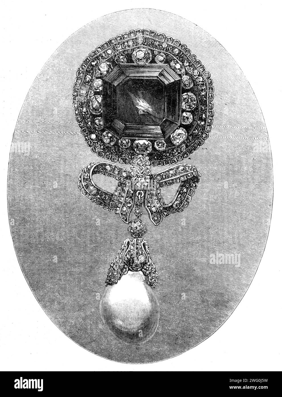 Diamond brooch hi-res stock photography and images - Alamy