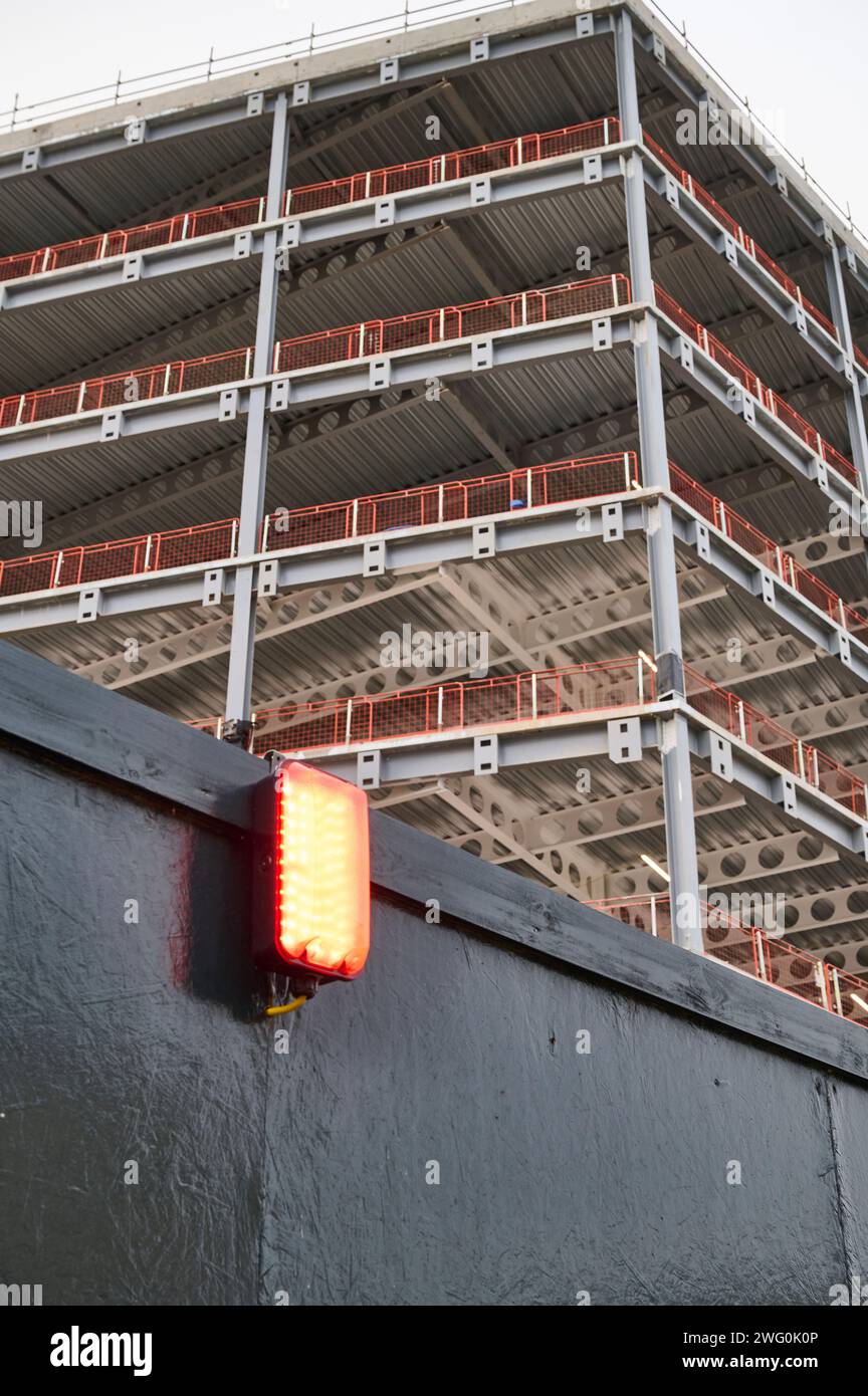 Temporary construction site wall hi-res stock photography and images ...