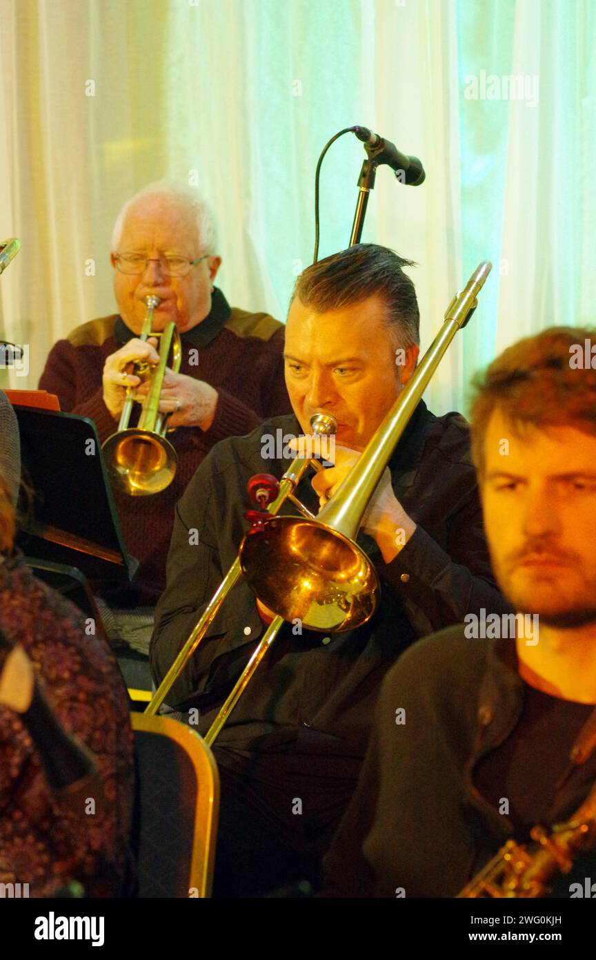 Trombonist neon hi-res stock photography and images - Alamy