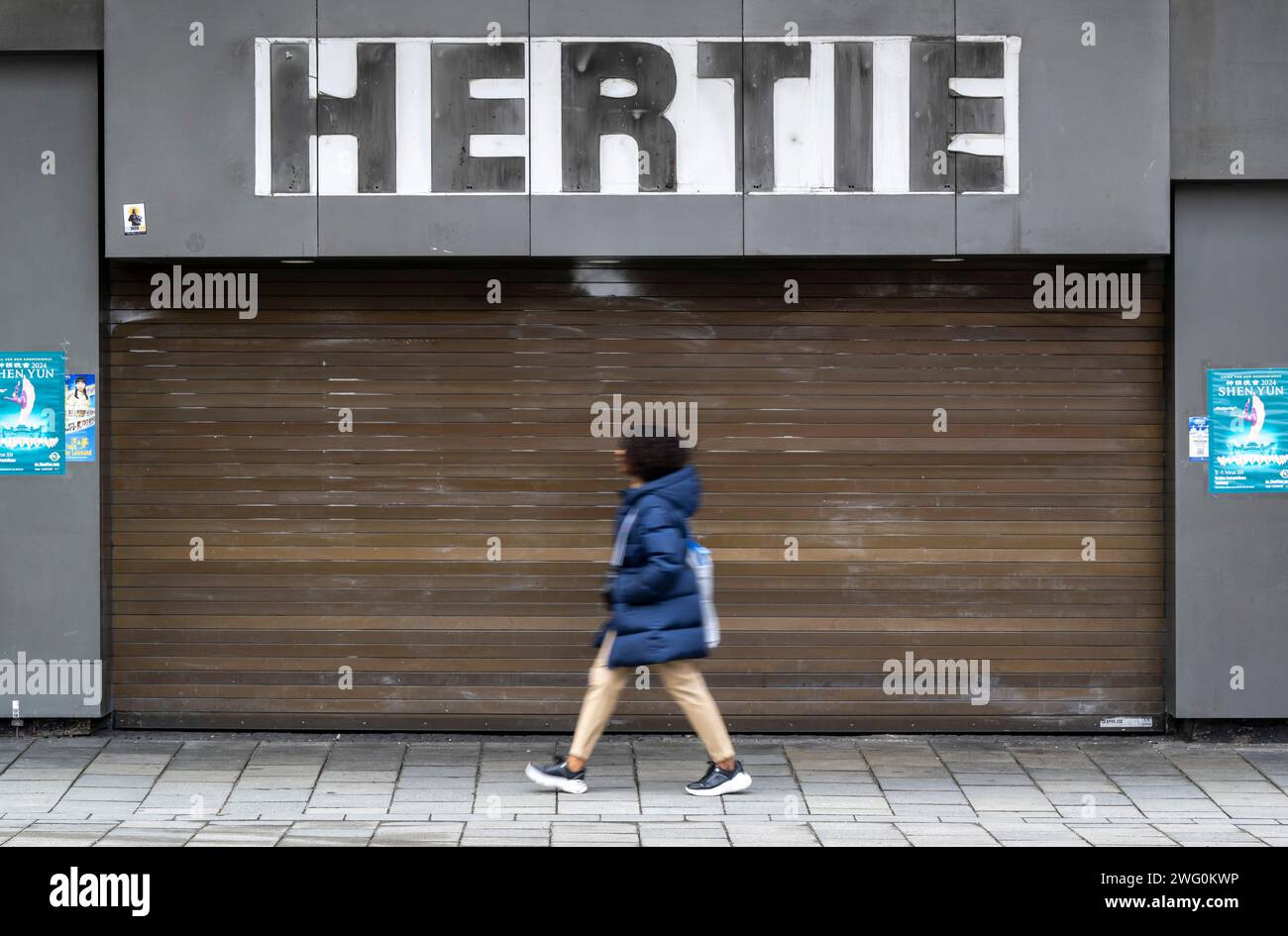 Hertie insolvency hi-res stock photography and images - Alamy