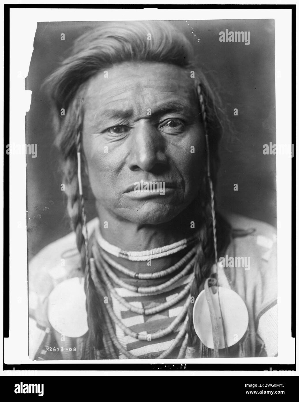 Chief Child, c1908. Head-and-shoulders portrait of Crow man Stock Photo ...