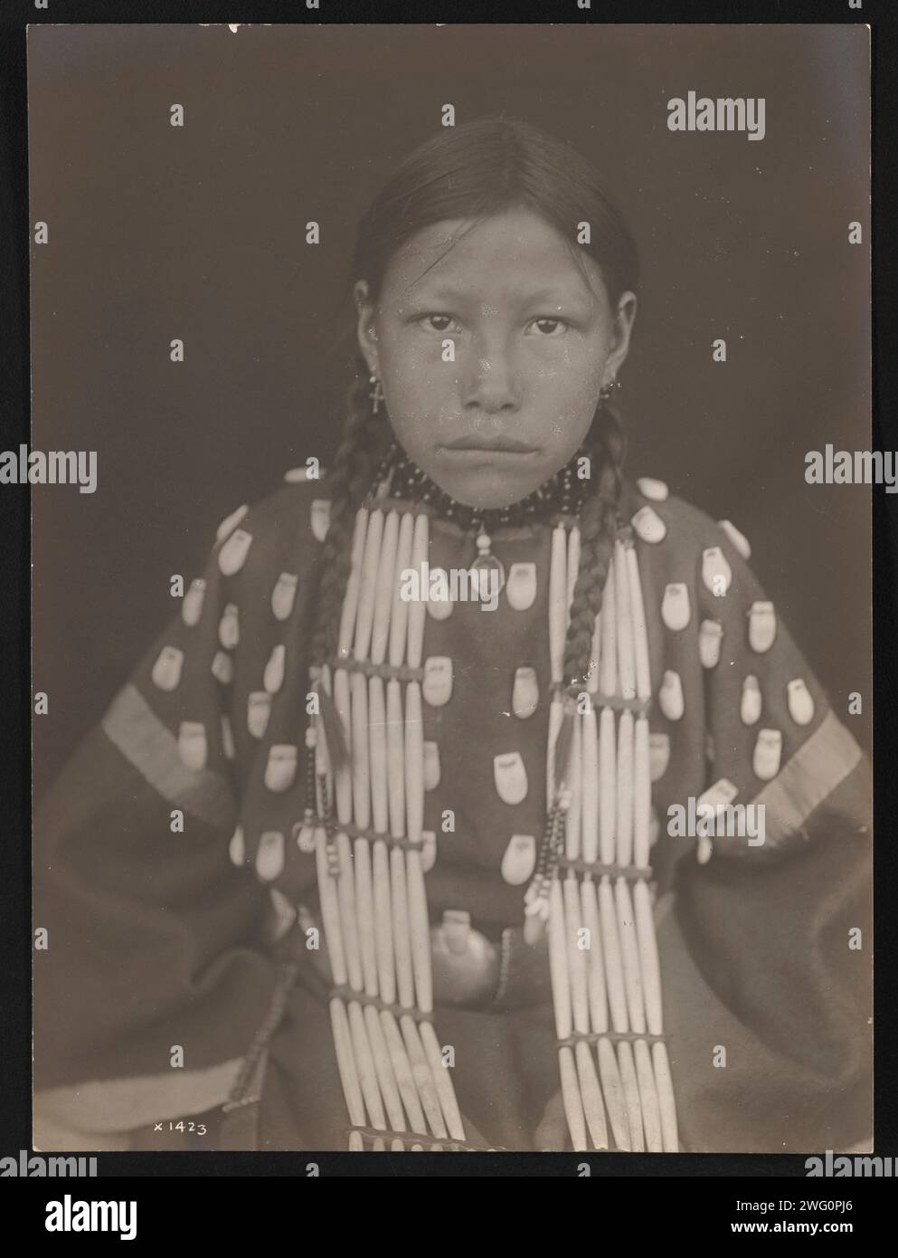 Cheyenne girl, 1910. Photograph shows half-length portrait of Cheyenne ...