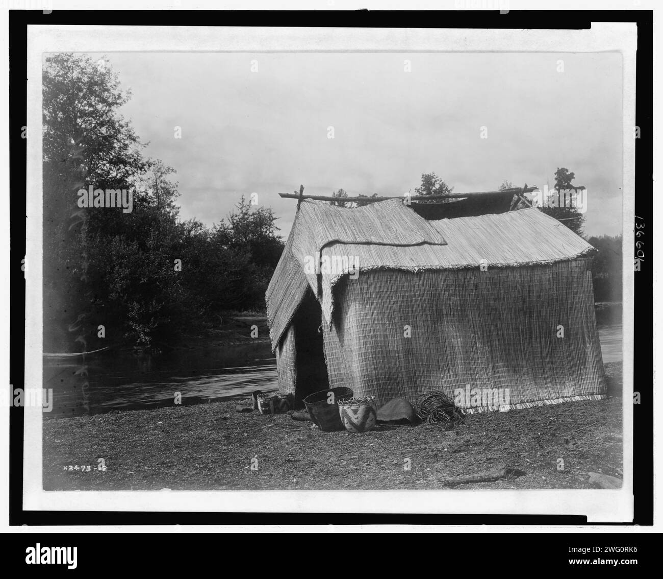 1900s house america Cut Out Stock Images & Pictures - Alamy