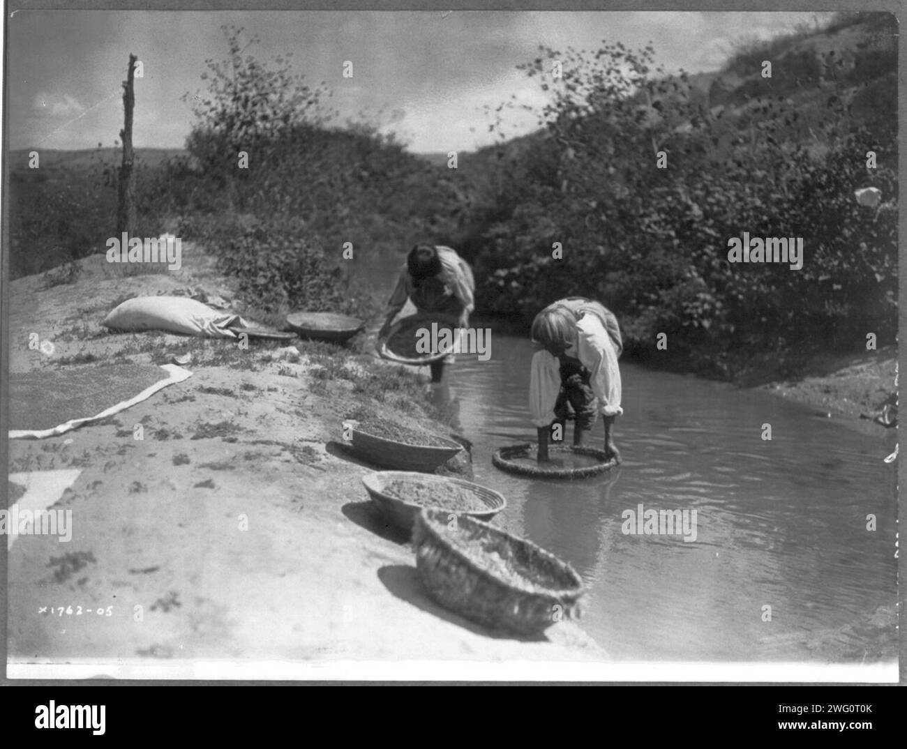 Dissolve dirt Black and White Stock Photos & Images - Alamy