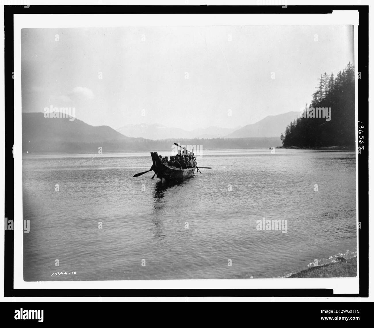 A chief's party-Qagyuhl, c1910 Stock Photo - Alamy