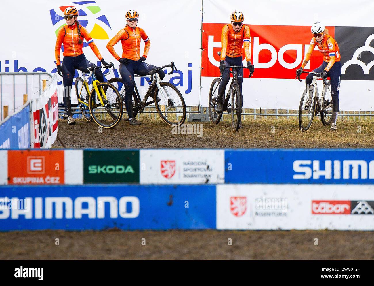 TABOR - 02/02/2024, Puck Pieterse (right) with Senna Remijn and ...