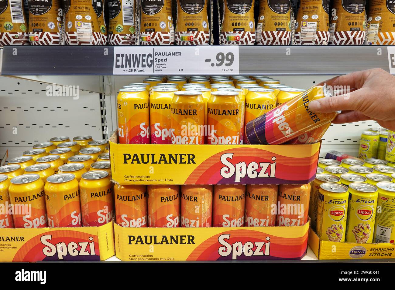 Soft drink can label hi-res stock photography and images - Alamy