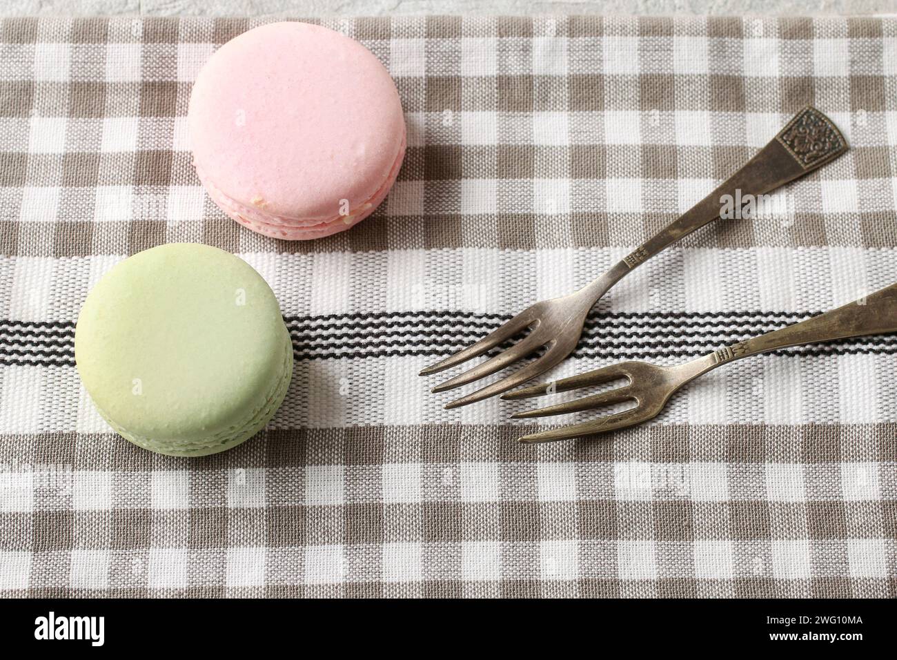 French macaroons cookies. Party dessert Stock Photo - Alamy