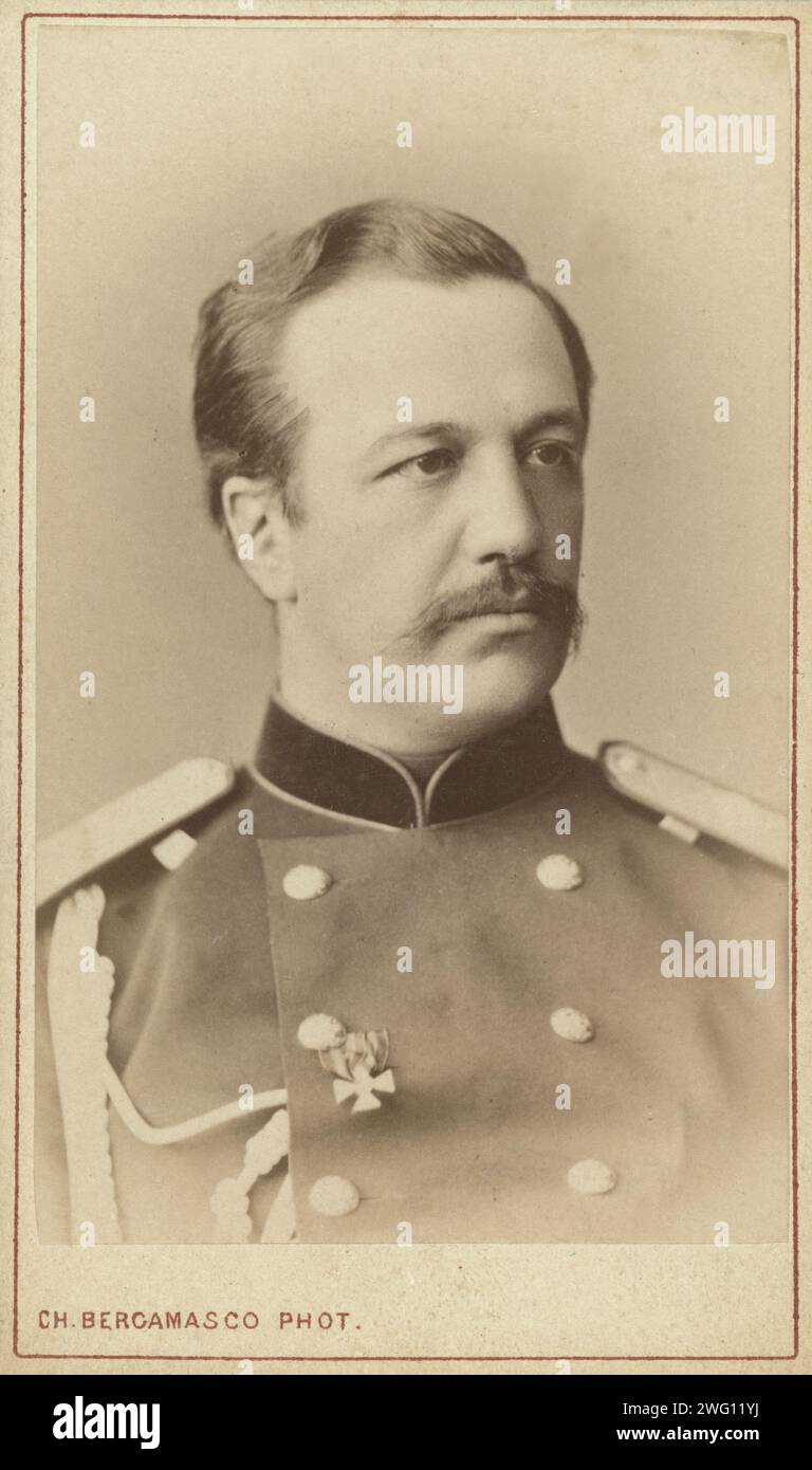 Count Illarion Ivanovich Vorontsov-Dashkov, head-and-shoulders portrait ...