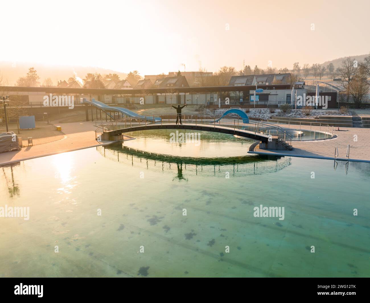 Man water slide drop hi-res stock photography and images - Alamy