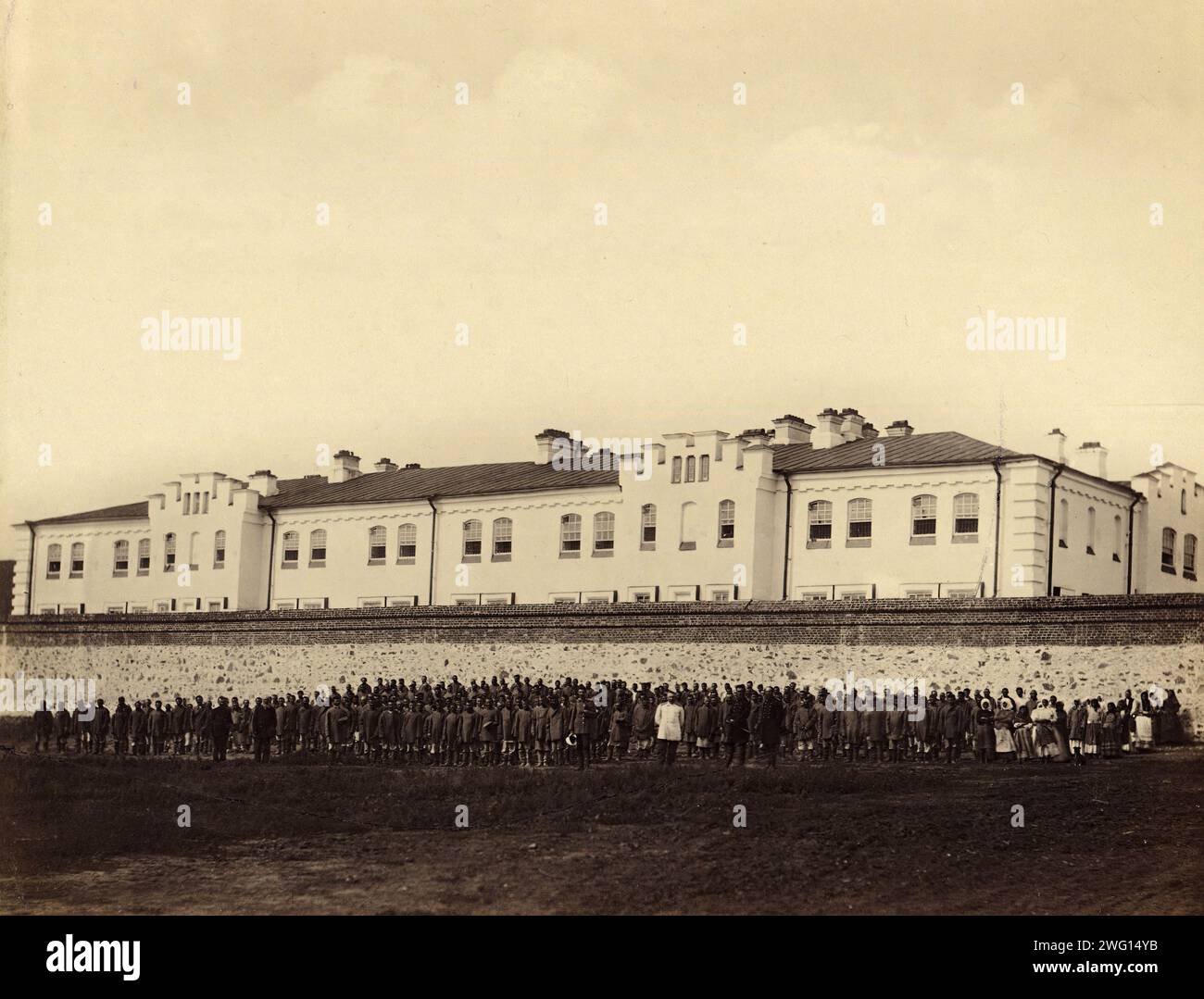 Internees Praying outside the Gornyi Zerentui Prison, 1891. One of 74 ...