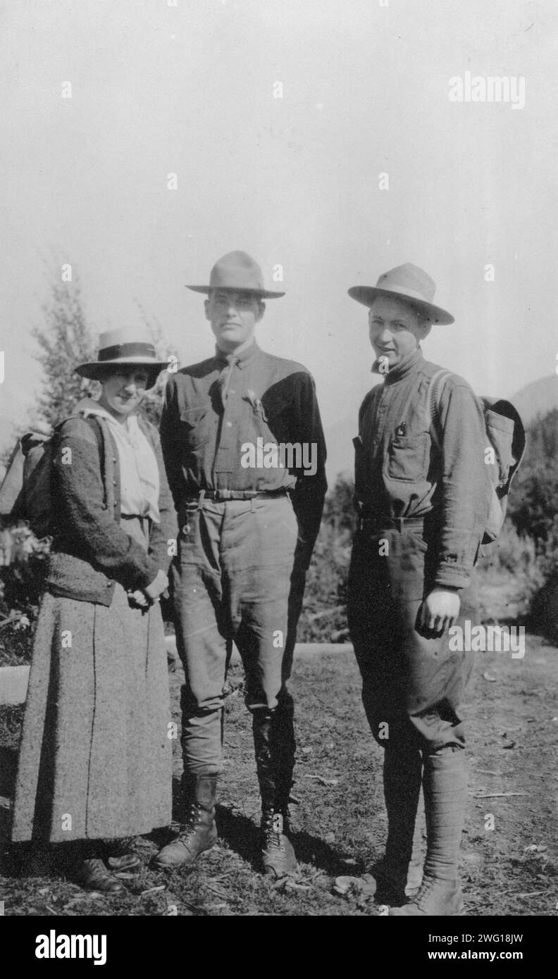 Two male female art Black and White Stock Photos & Images - Alamy